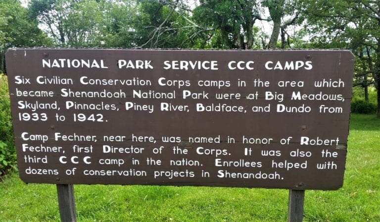 Shenandoah National Park - Visit Guide and 5 Days of Hikes